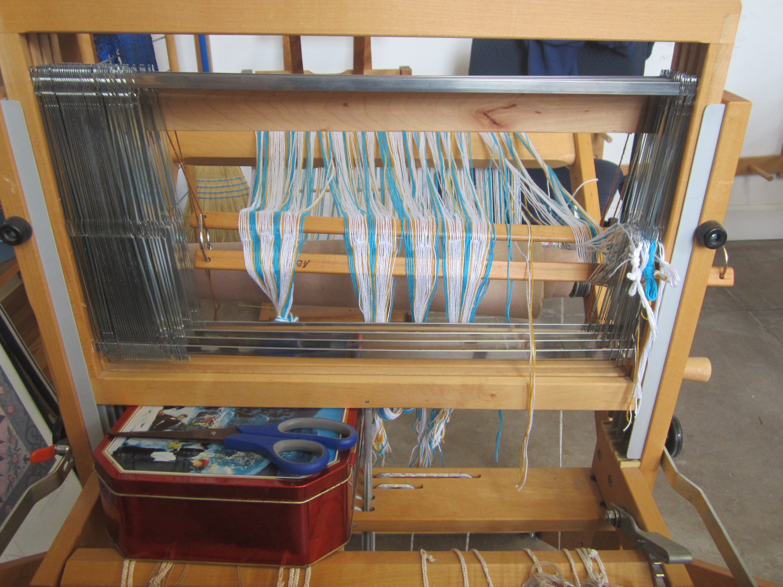 Threading a Warp on a Floor Loom