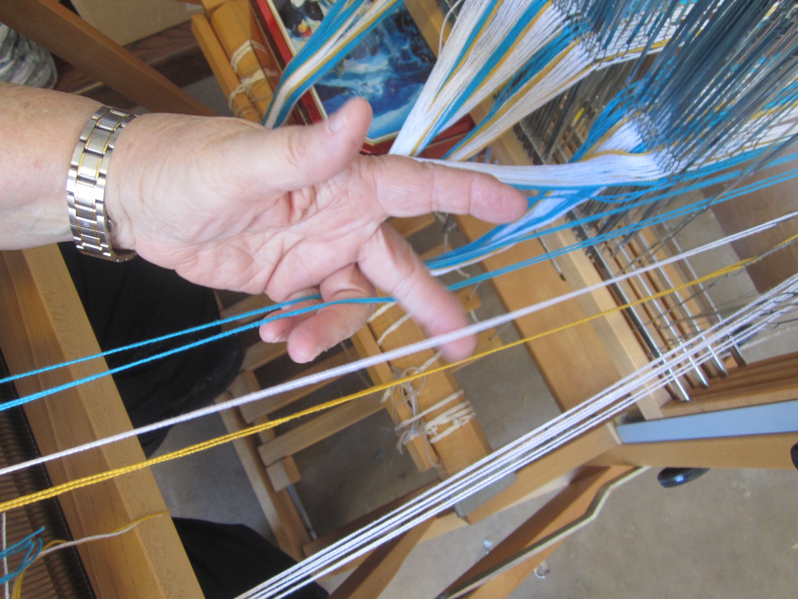 Threading a Warp on a Floor Loom